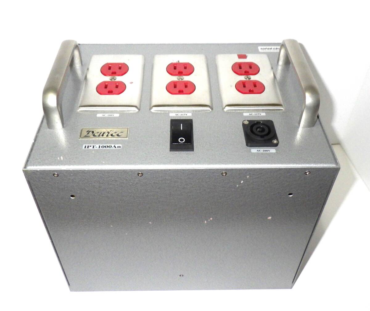 Yahoo!オークション - 超弩級 DENTEC ノイズカット電源 IPT-1000An 中...