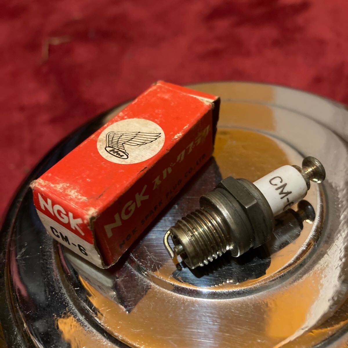 Yahoo!オークション - スパークプラグ NGK ホンダ 長期保管 純正 CM-6 ...