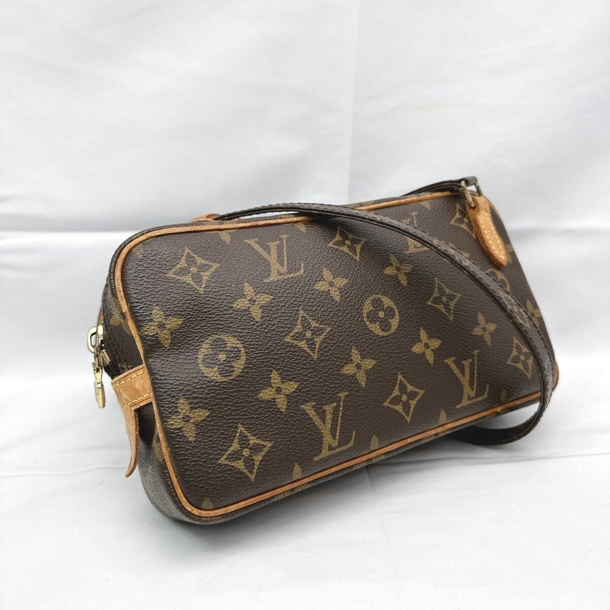 Yahoo!オークション - t942 ルイヴィトン モノグラム マルリーバンドリ...