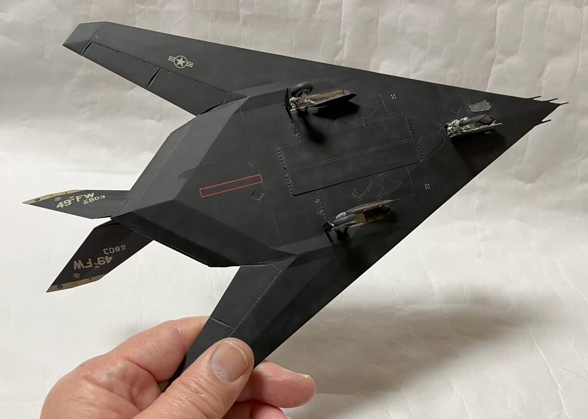 Yahoo!オークション - F-117Aの完成品の出品です ハセガワ製1/72 F-117...