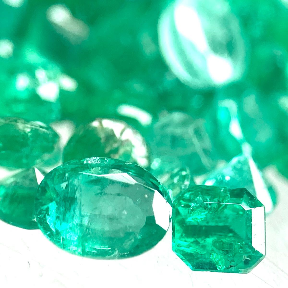 Yahoo!オークション - 1円〜 小粒 天然エメラルドおまとめ20.5ct j ...