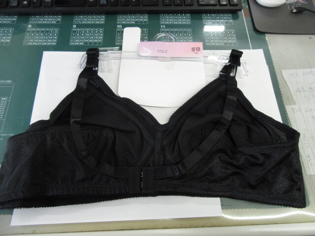 Yahoo!オークション - SUBROSA A95 ブラジャー 新品 24-1-007