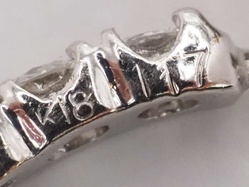 Yahoo!オークション - K18WG 天然ダイヤモンド 計2.34ct/1.17ct/1.17ct...