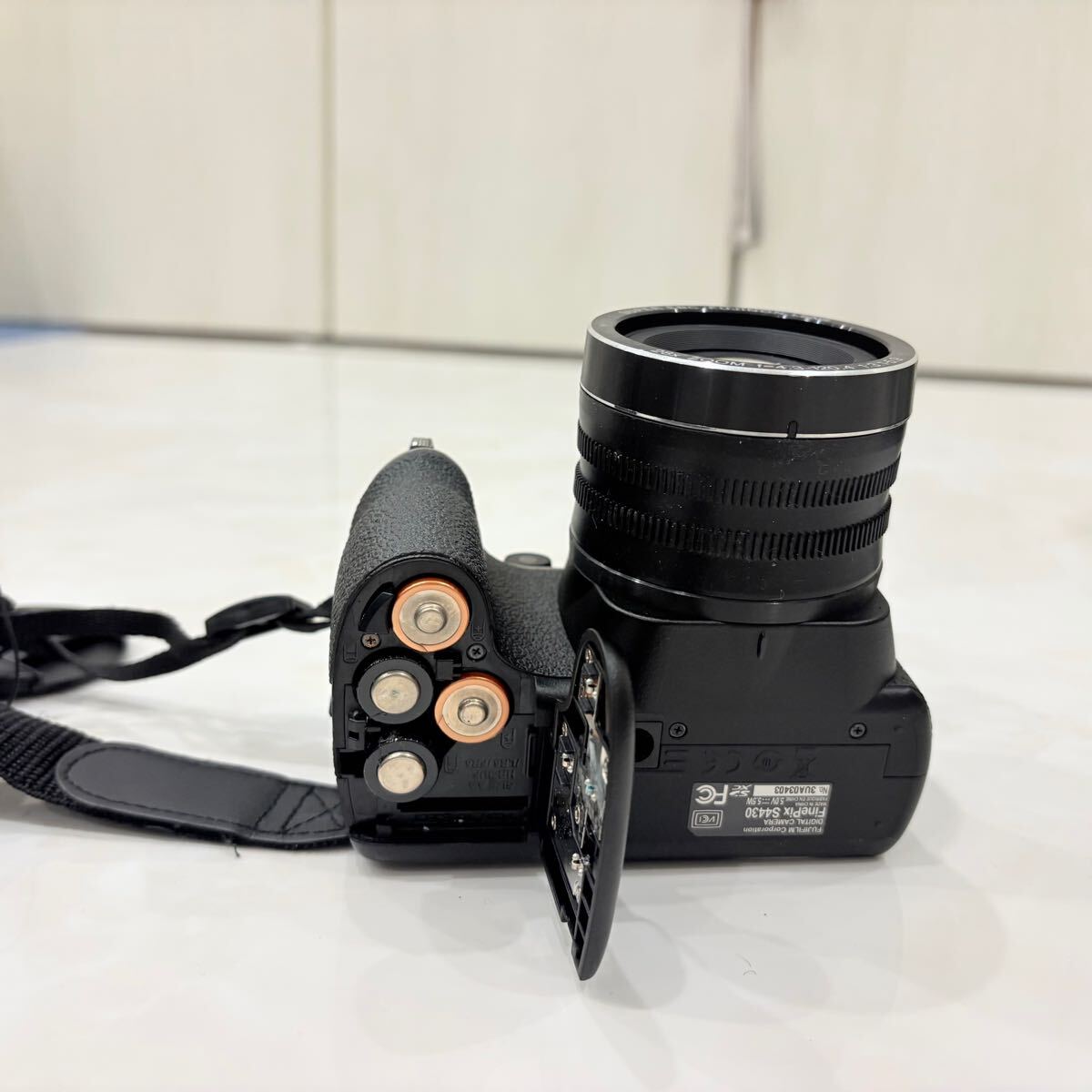 Yahoo!オークション - デジタルカメラ FUJIFILMカメラ D374 富士フィル...