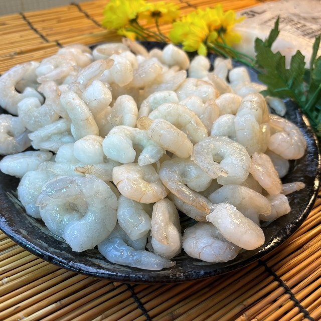 Yahoo!オークション - 特大「バナメイ海老3L-800g」IQF 特大ムキエビ.....