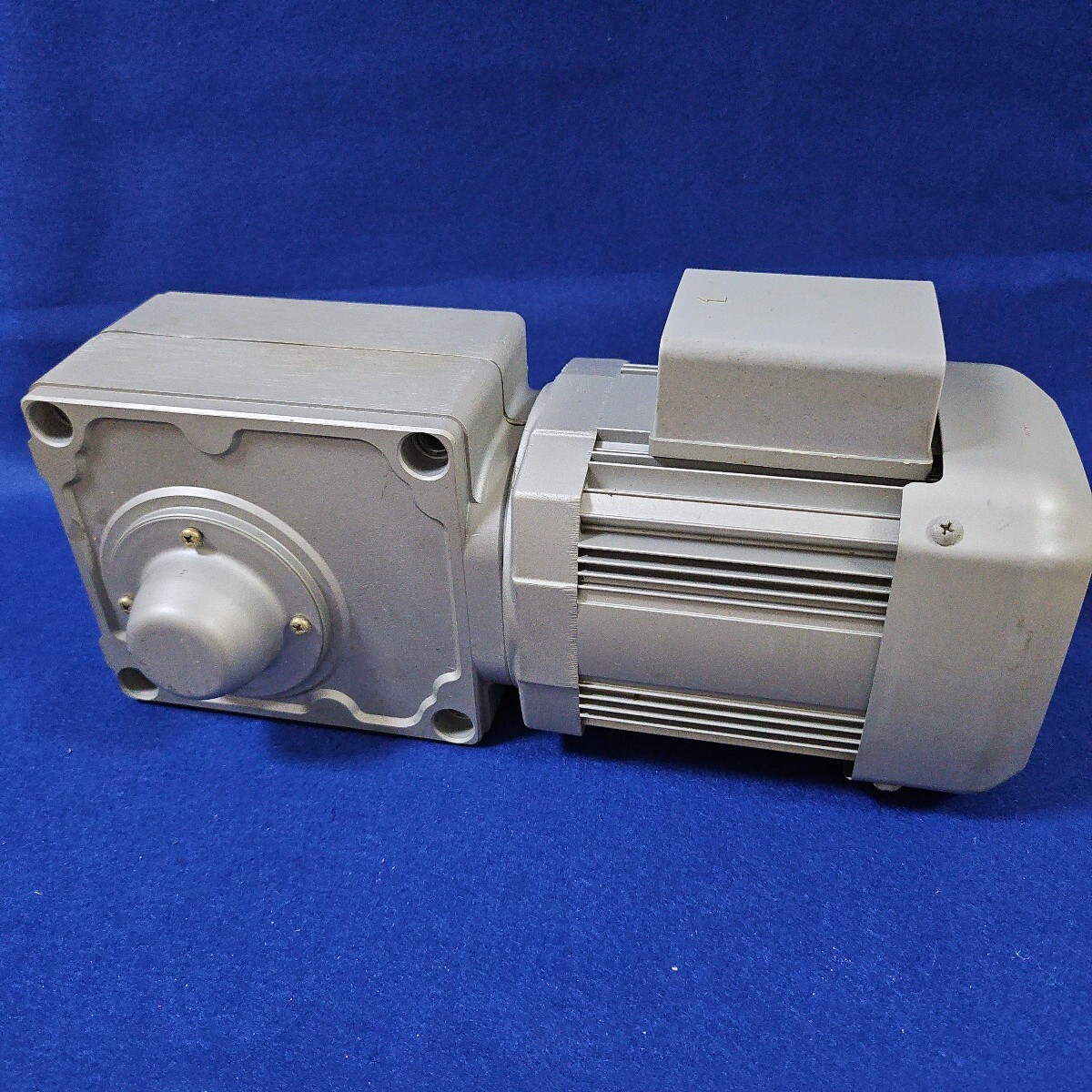 Yahoo!オークション - MITSUBISHI GM-HY2F-RH GEARED MOTOR モーター ...