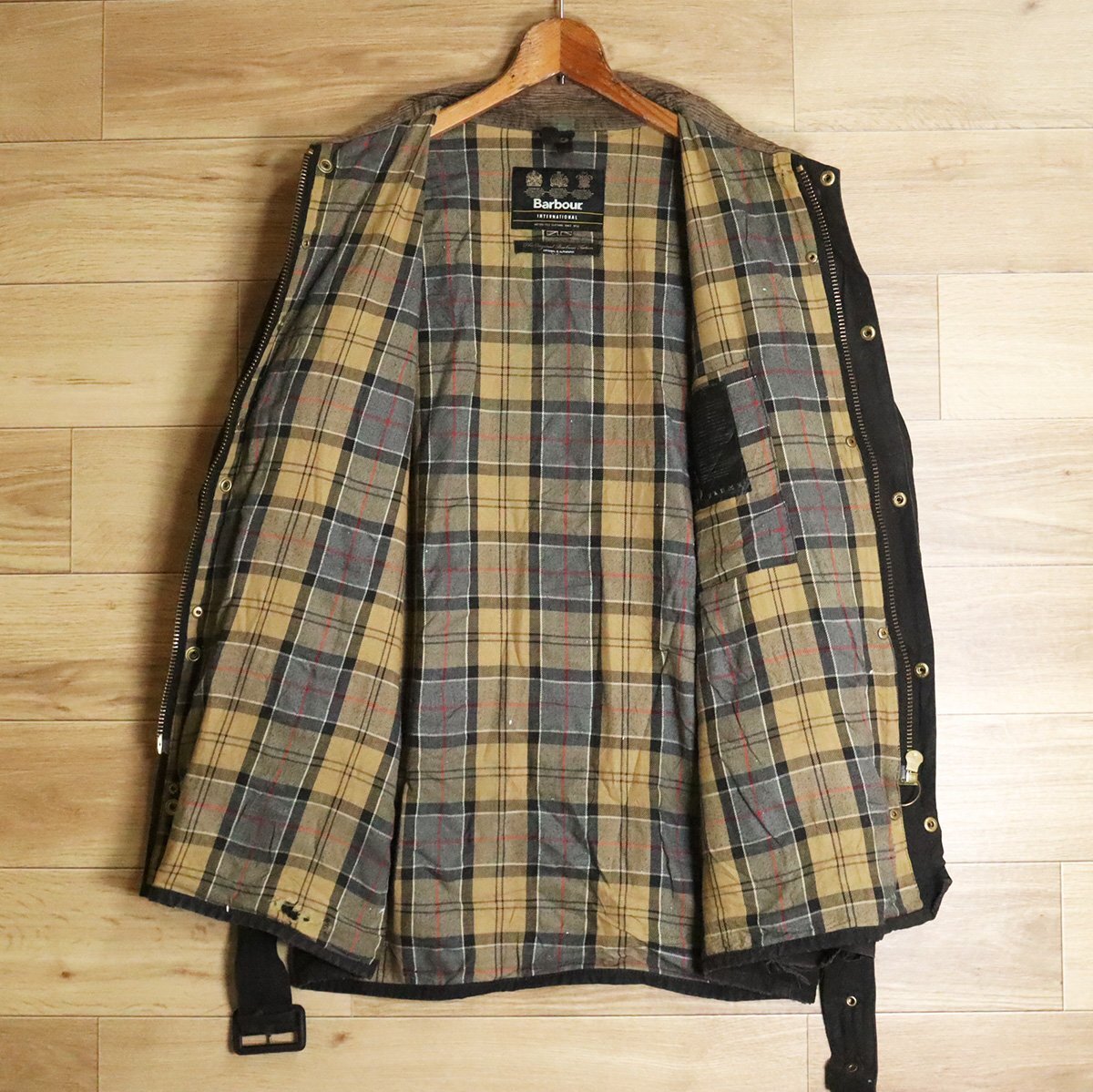 Yahoo!オークション - W3J/O9.2-3 イギリス古着 Barbour バブアー 75周...