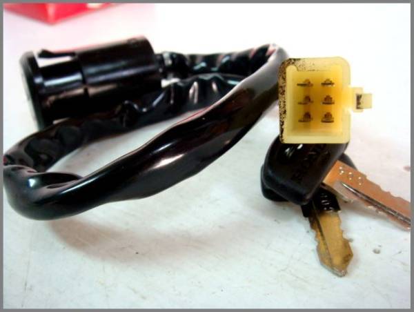 Yahoo!オークション - ホンダ純正新品 スカイ AB14 メインキー 6V 12V ...