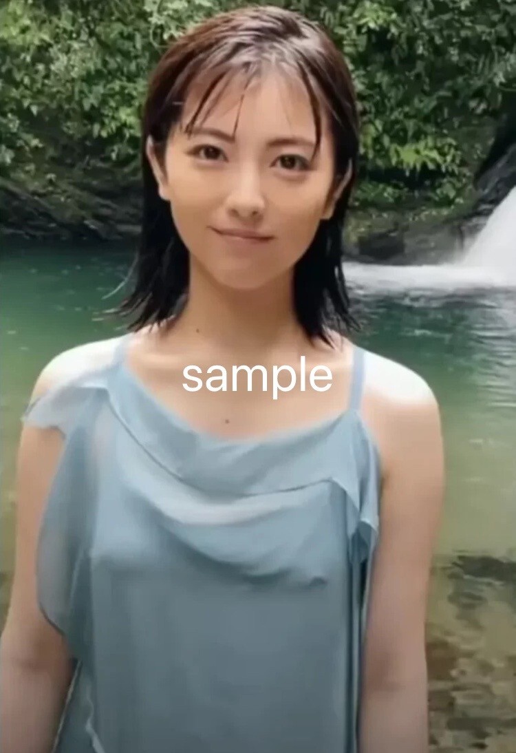 浜辺美波/セクシー/胸/ポチ/写真/A4サイズ/光沢/ポスター(は行)｜売買されたオークション情報、yahooの商品情報をアーカイブ公開 - オークファン（aucfan.com）