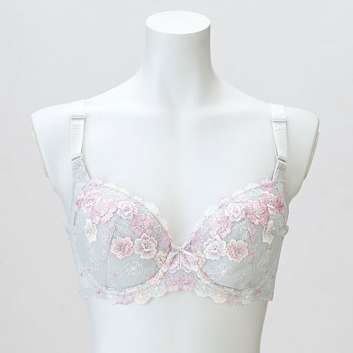 Yahoo!オークション - セシール G75サイズ グラマーさんのすっきりブ...