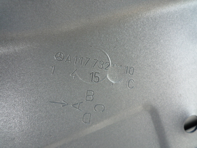 Yahoo!オークション - BG648 ベンツ X117 CLA リアドア 左 シルバー