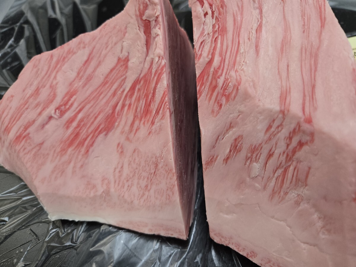 Yahoo!オークション - 茨城A5常陸牛 特選友三角(焼肉等) 1.8kg(け)