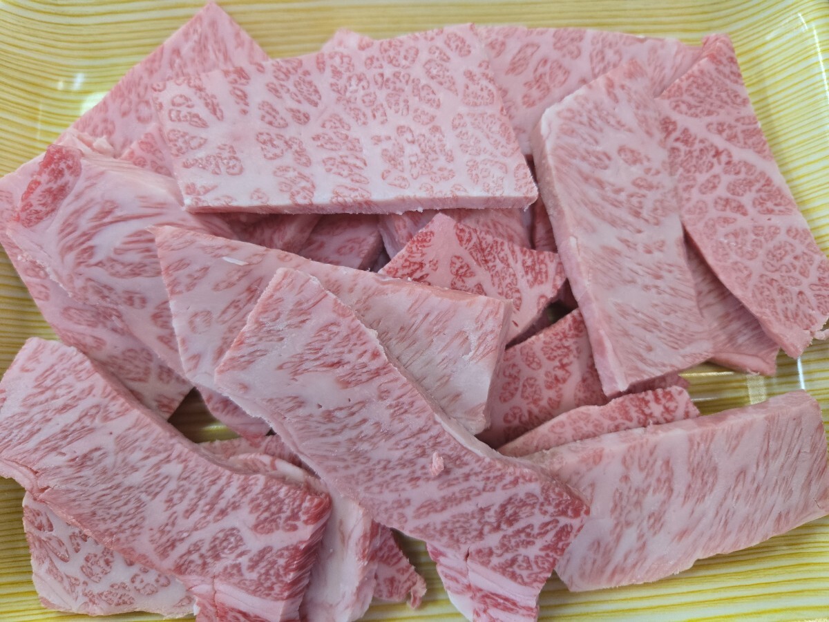 Yahoo!オークション - 埼玉A5武州和牛 特選上カルビ(焼肉) 1.6kg(18)