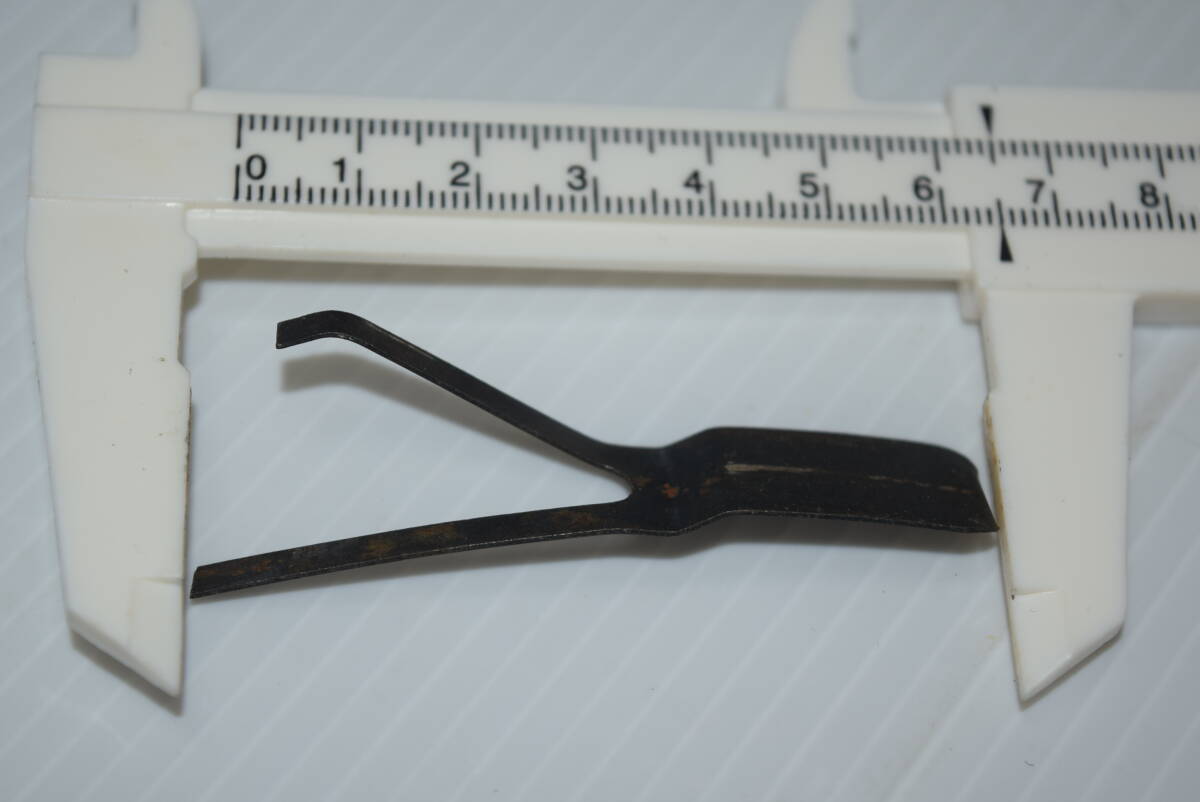 Yahoo!オークション - 【部品のみ】MGC 金属ガバメント GM-1 モデルガ...