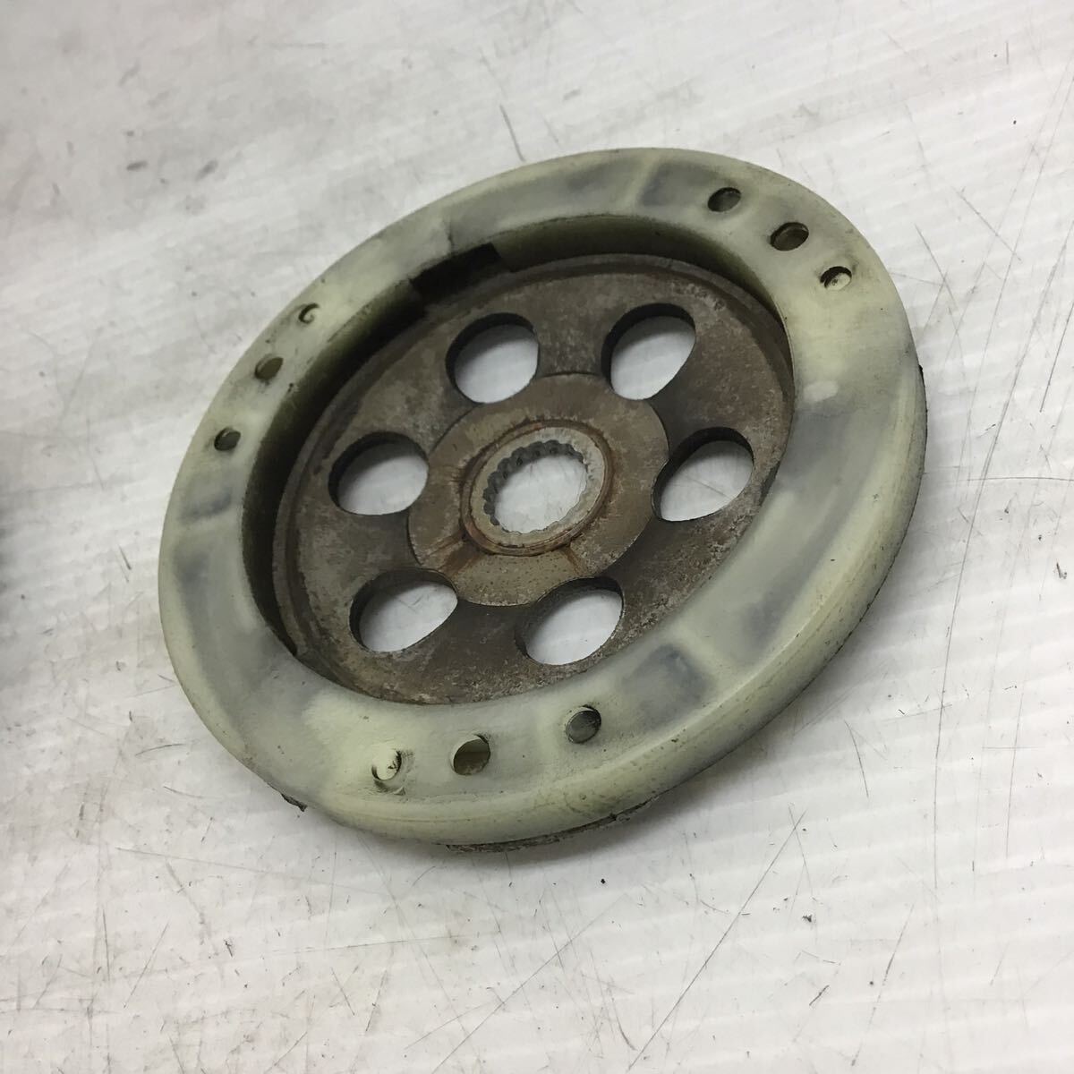 Yahoo!オークション - B26-8 ヤマハ ビーノ SA10J ワンウェイクラッチ ...