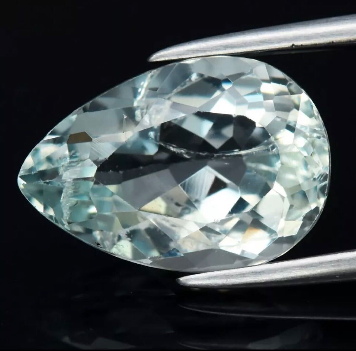 Yahoo!オークション - 非加熱 天然ライトブルーアクアマリン 2.68 Ct ...