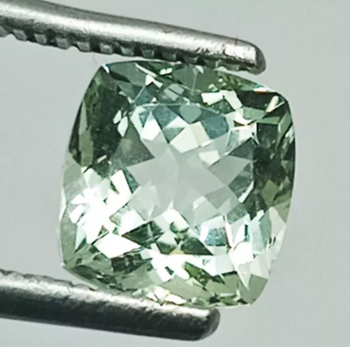 綺麗 非加熱 VVS 天然グリーントルマリン 1.68 Ct カラット(トルマリン)｜売買されたオークション情報、yahooの商品情報をアーカイブ公開 - オークファン（aucfan.com）