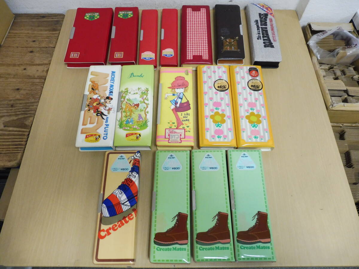 Yahoo!オークション - 「713/T2A」まとめて16点 昭和レトロ 筆箱 ペン...