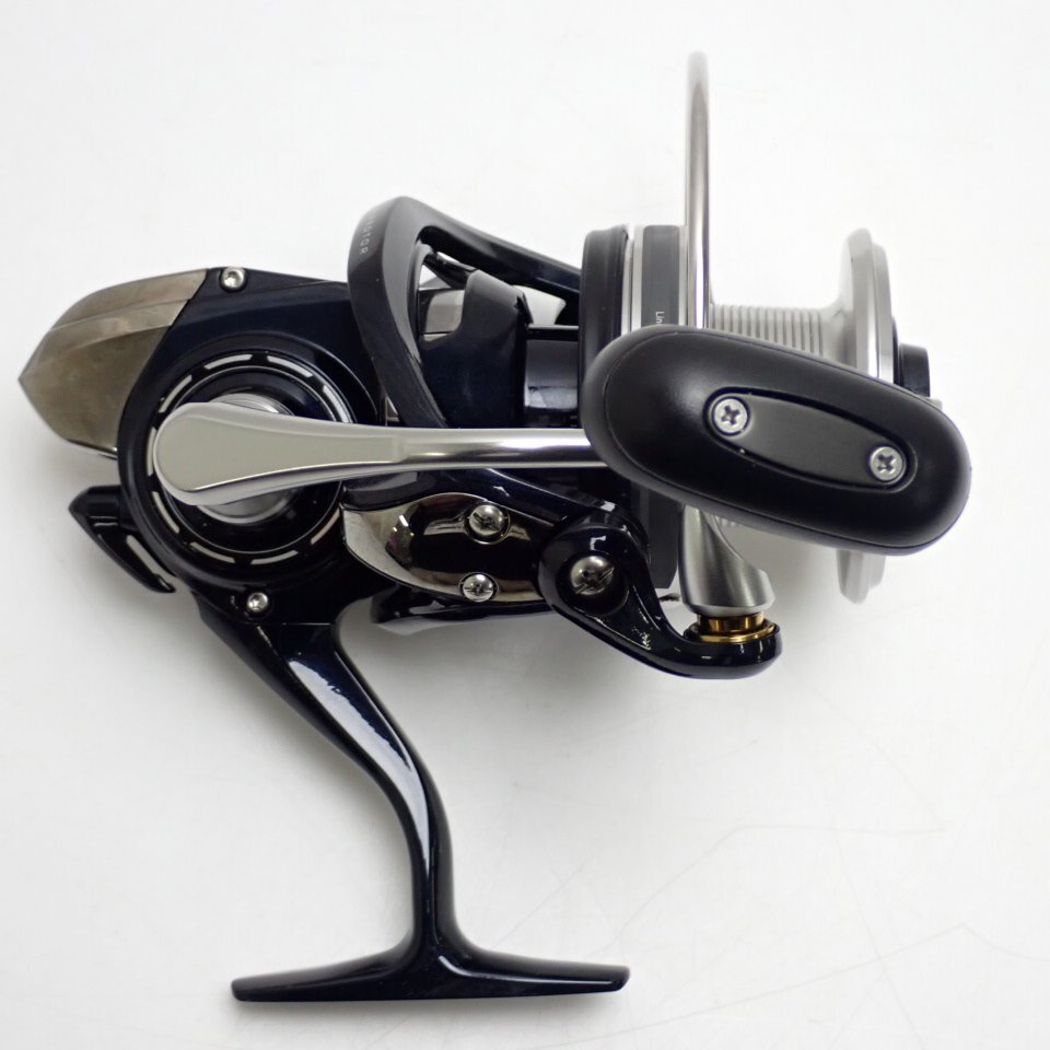 1円 Daiwa/ダイワ 18プロカーゴ SS 5000遠投 スピニングリール/00065702/自重430g/ギア比5：7/釣具&0000005509(ダイワ)｜売買されたオークション情報 ...