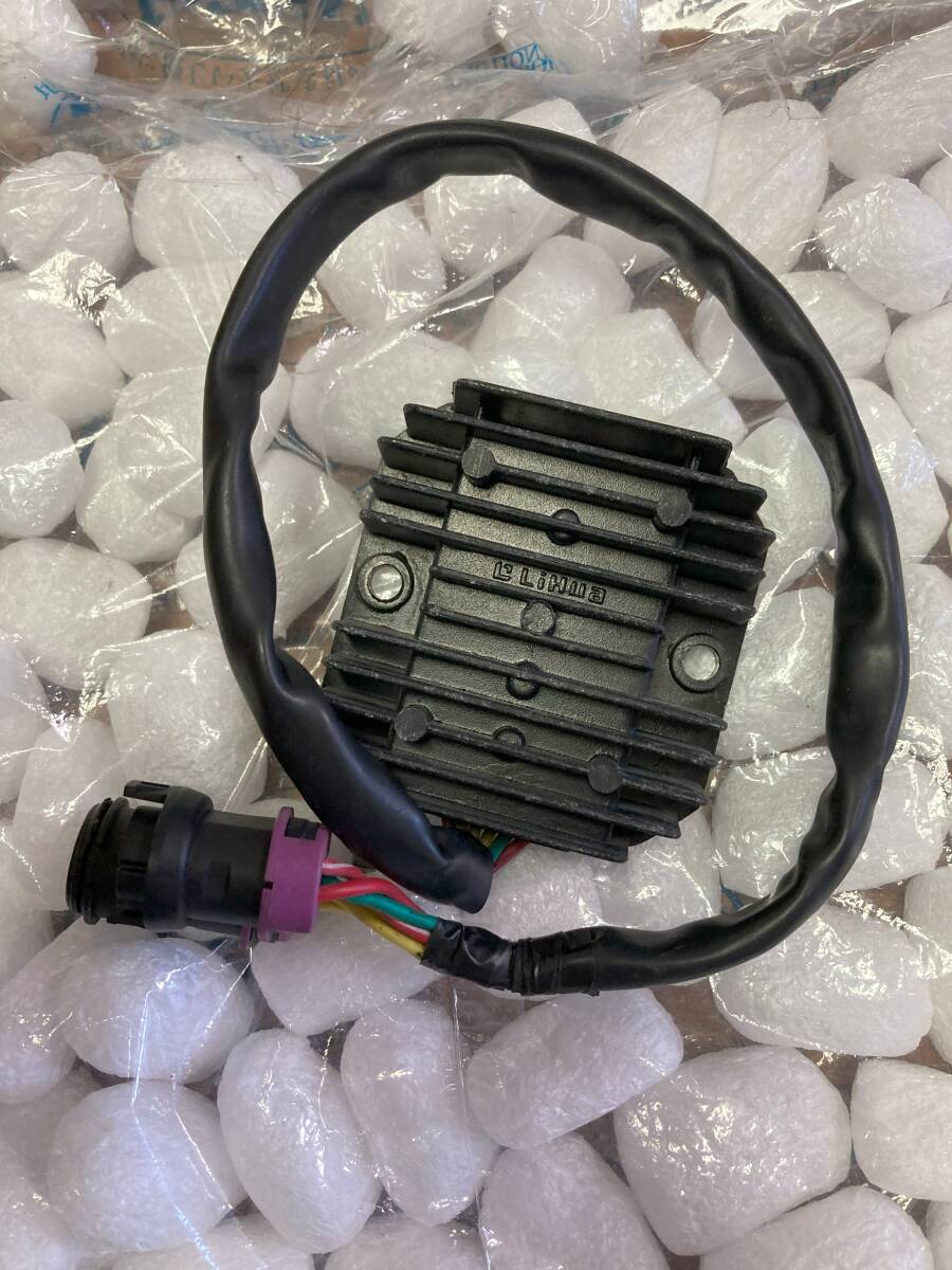 Yahoo!オークション - エスダブリューエム | SWM グランミラノ400 | GR...