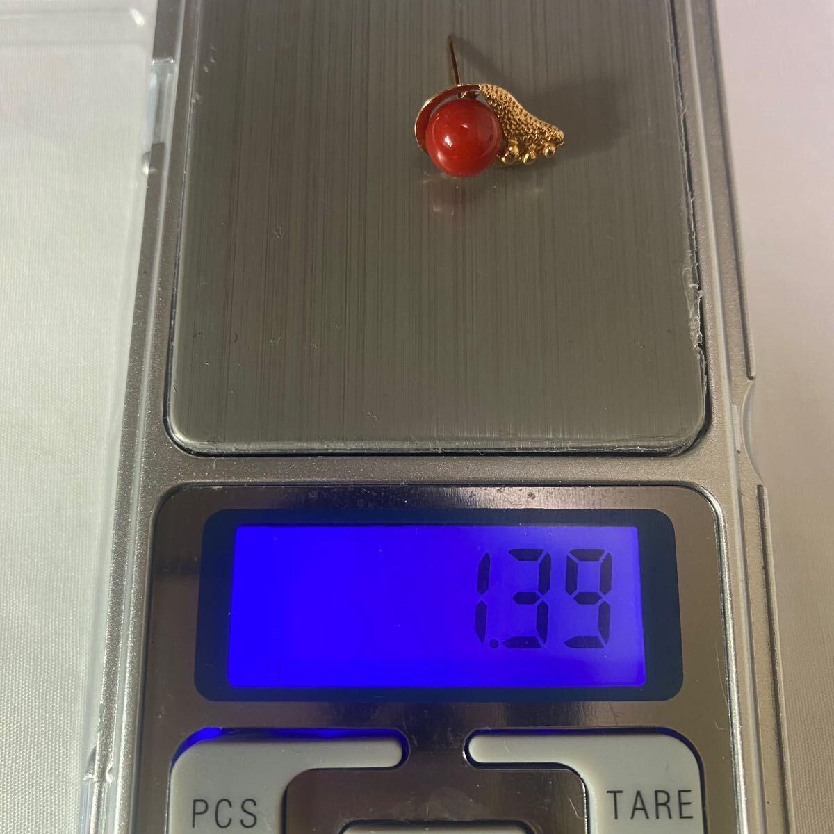 Yahoo!オークション - (O) K18 18金 タイピン サンゴ 総重量約1.39g 刻...