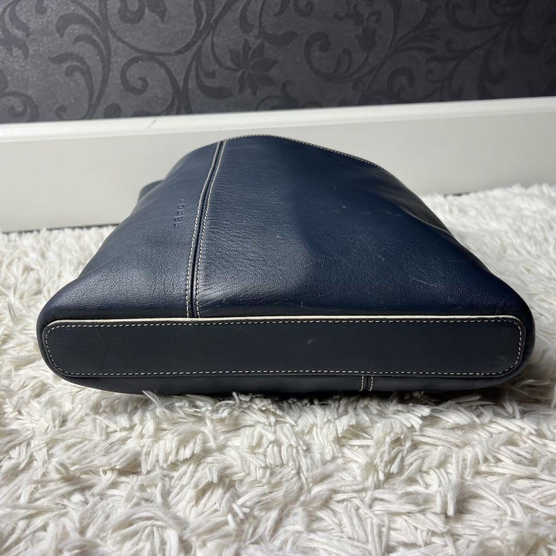 Yahoo!オークション - 美品 A4可/LOEWE マドリード トートバッグ メン...