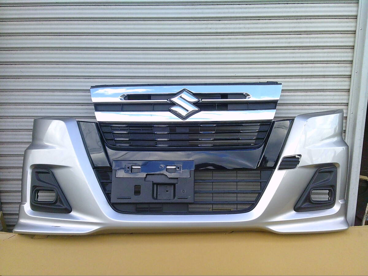 ワゴンR MH55S カスタムZ フロントバンパー/グリル 815996(フロント)｜売買されたオークション情報、yahooの商品情報をアーカイブ公開 - オークファン（aucfan.com）