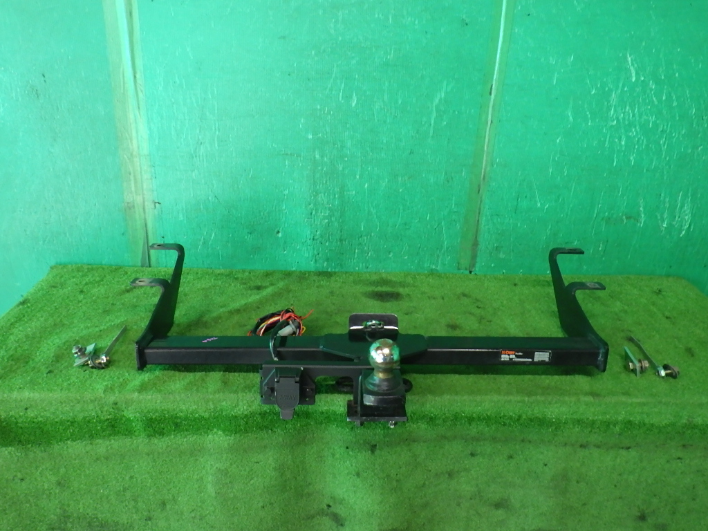 Yahoo!オークション - エレメント[YH2]curt社外ヒッチメンバー カート