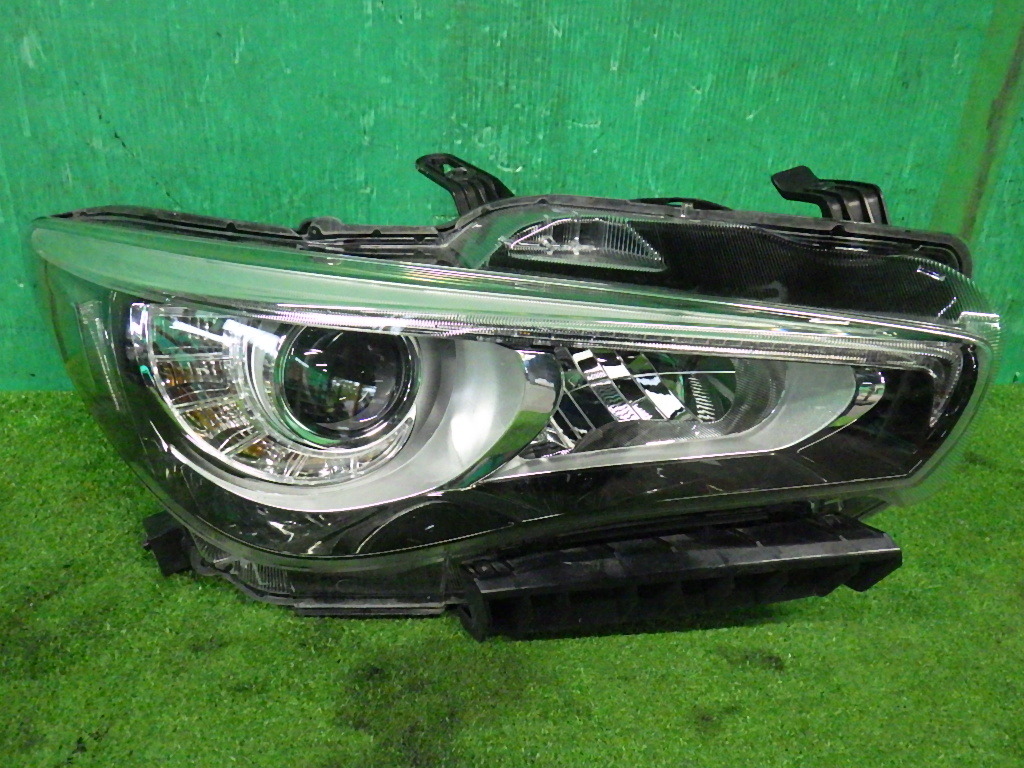 Yahoo!オークション - スカイライン[HV37 前期]ヘッドライト(LED右ライ...