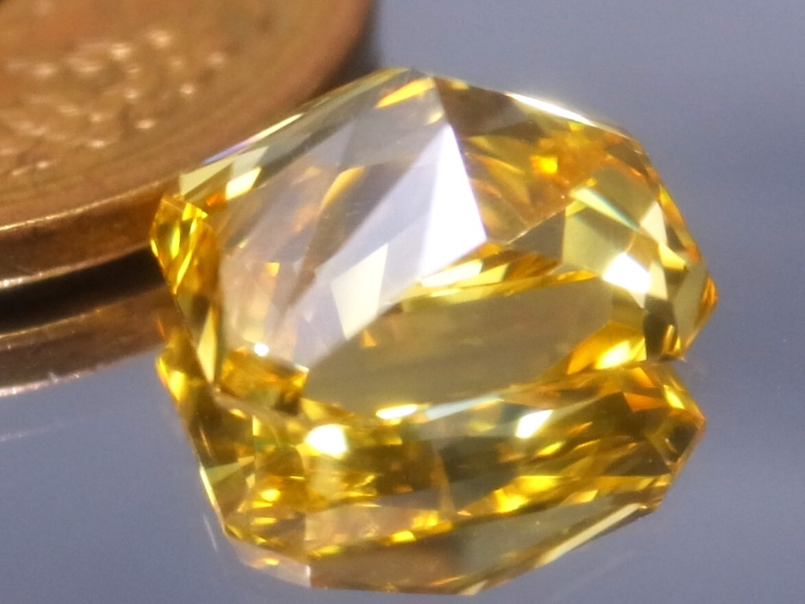 Yahoo!オークション - 6.85ct 新品・最先端技術のレーザー光線によるニ...