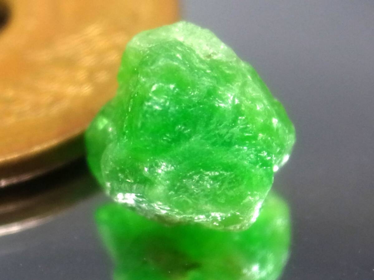 Yahoo!オークション - 3.69ct 新品・非加熱未処理・天然濃緑マリガーネ...