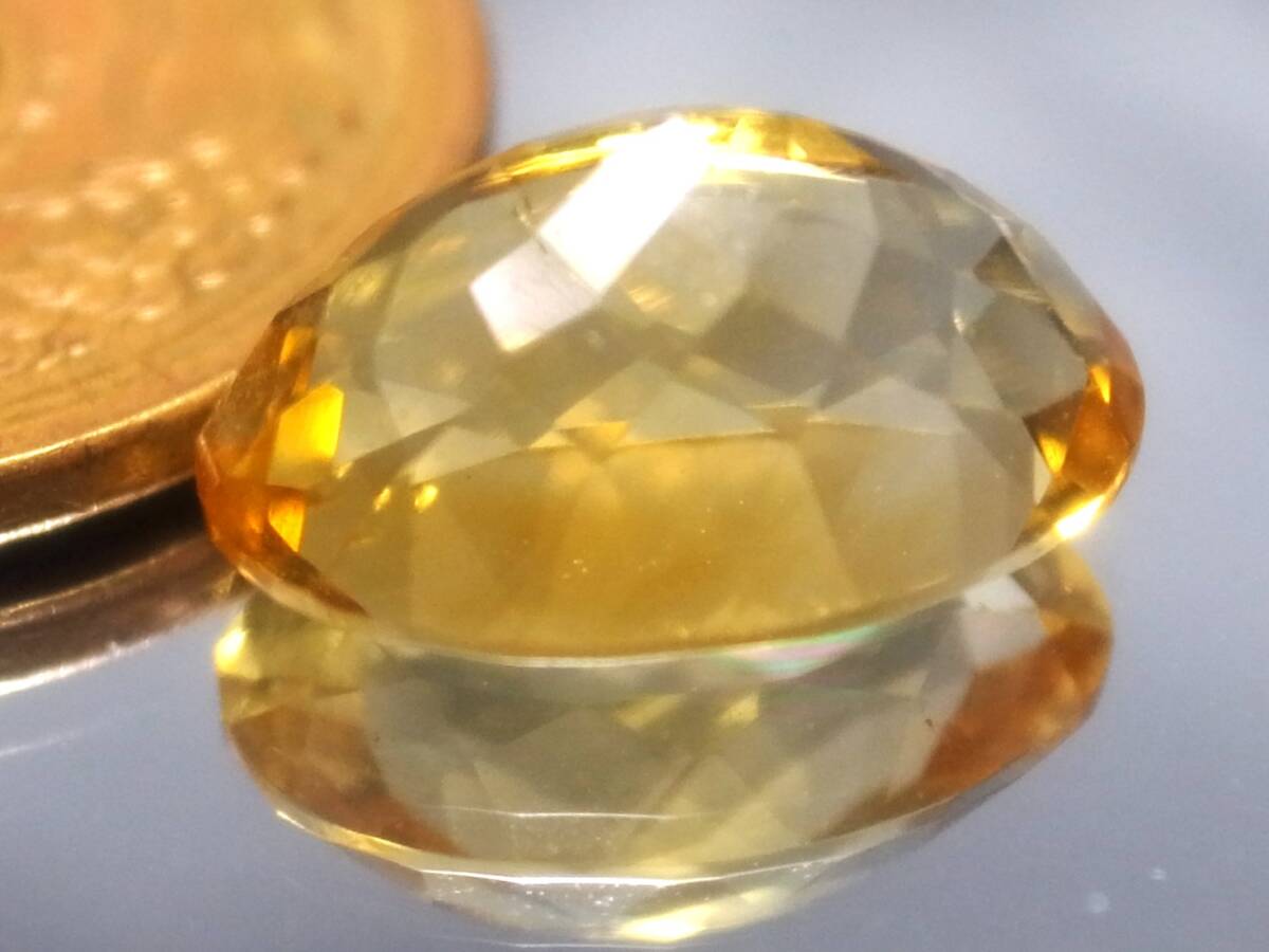 Yahoo!オークション - 4.61ct 新品・ギラギラの凄いテリ・天然シトリン...