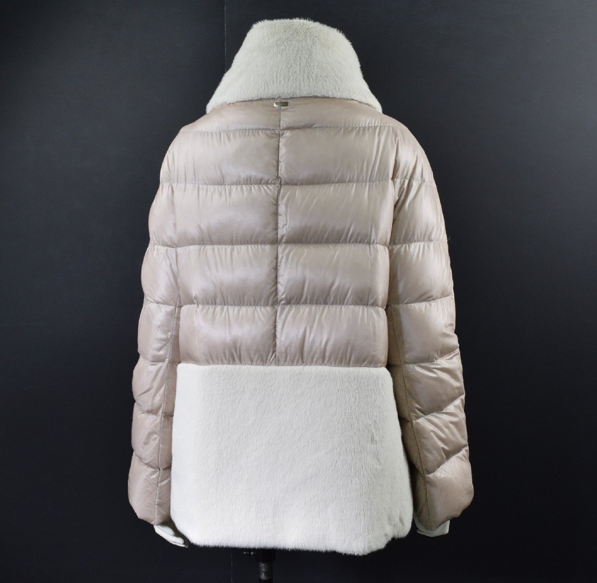 Yahoo!オークション - 1265-25A0006 ヘルノ HERNO 美品 ダウンジャケッ...