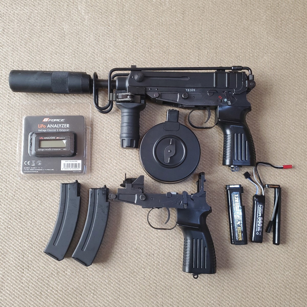 Yahoo!オークション - 東京マルイ 電動ガン vz61スコーピオン バッテリ...