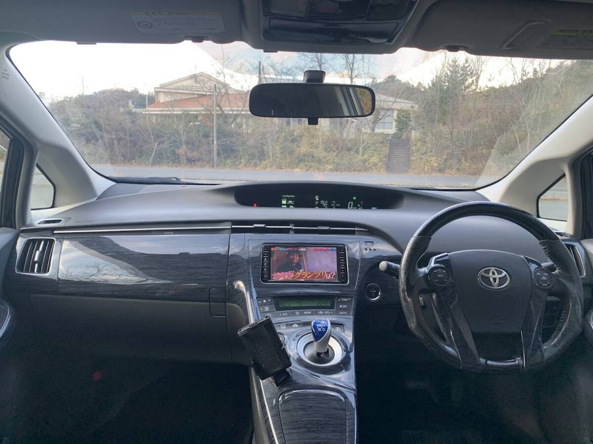 Yahoo!オークション - トヨタ ZVW30 プリウス Sツーリングセレクショ...