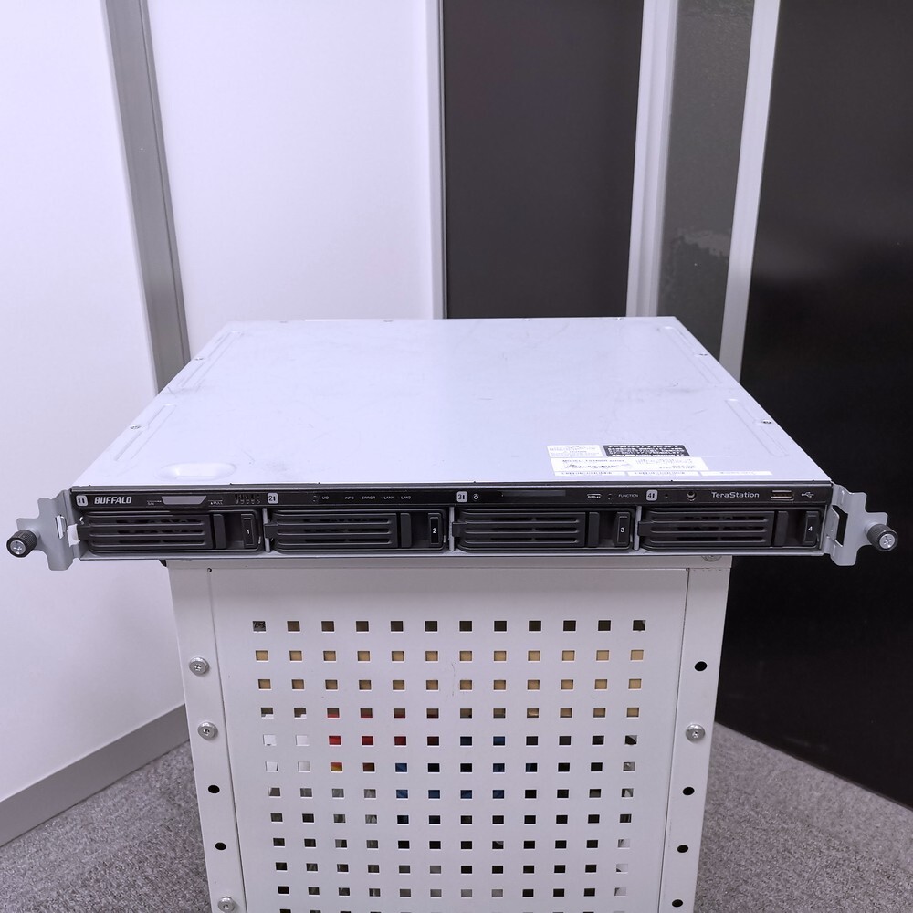 Yahoo!オークション - @SP223 秋葉原万世商会 リカバリ済み良品 BUFFAL...