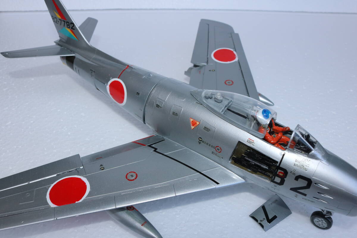 Yahoo!オークション - F-86F-40 セイバー 旭光 1/32 ハセガワ