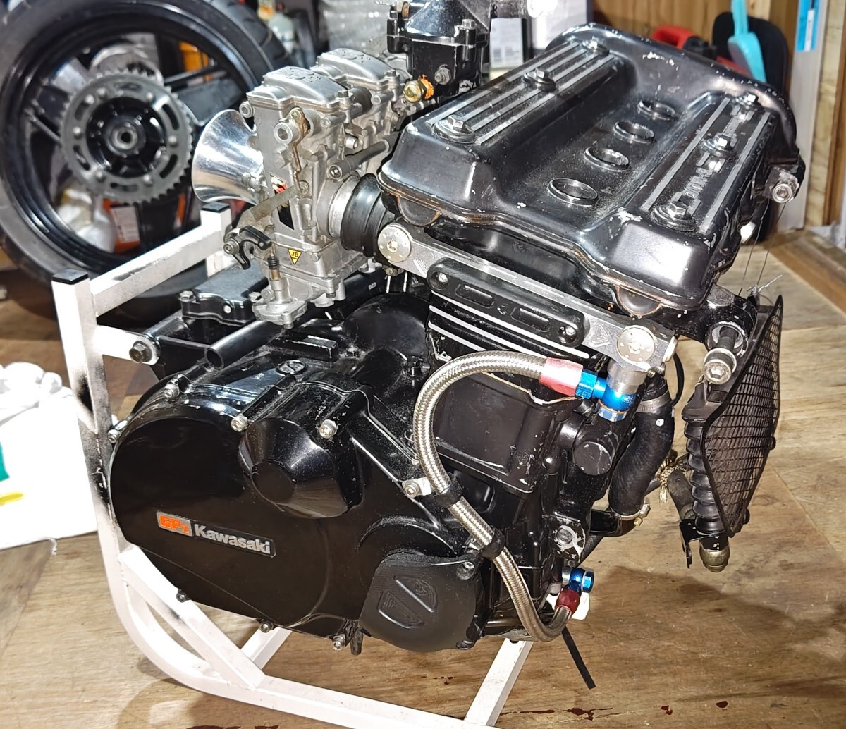 Yahoo!オークション - JB FCR 41 カワサキ GPZ900R 難あり 中古品