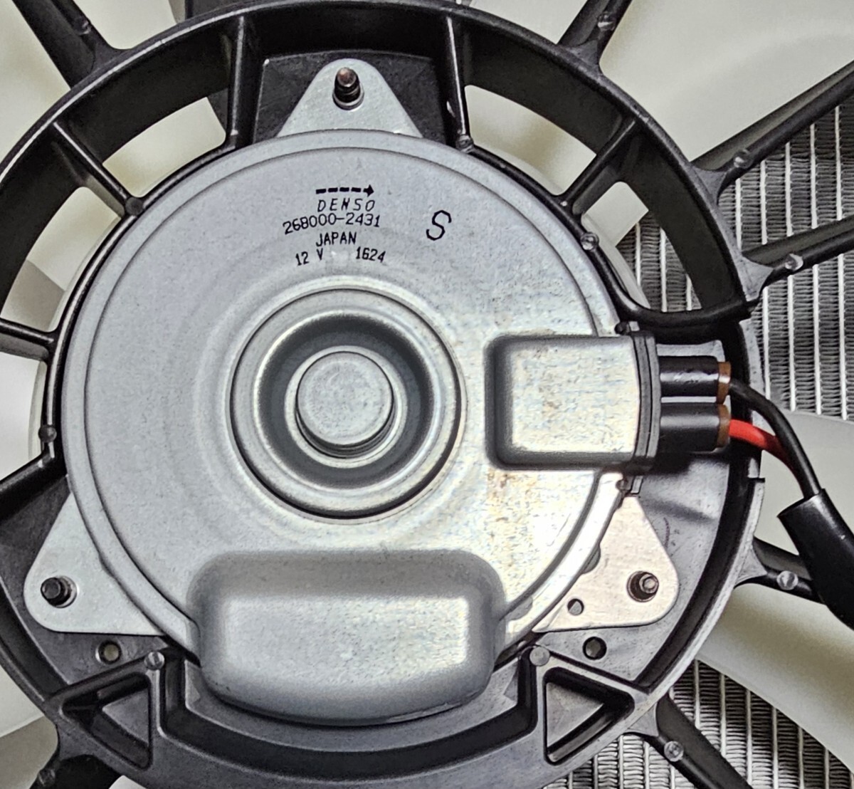 Yahoo!オークション - ホンダ フィットeHEV・GR3 純正 ラジエーター・...