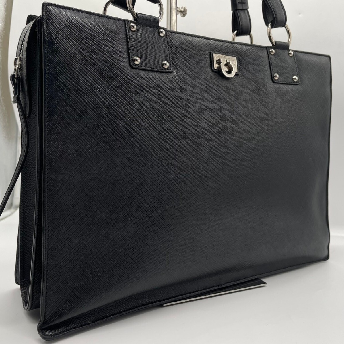 Yahoo!オークション - 【美品/A4 】サルヴァトーレフェラガモ FERRAGAM...