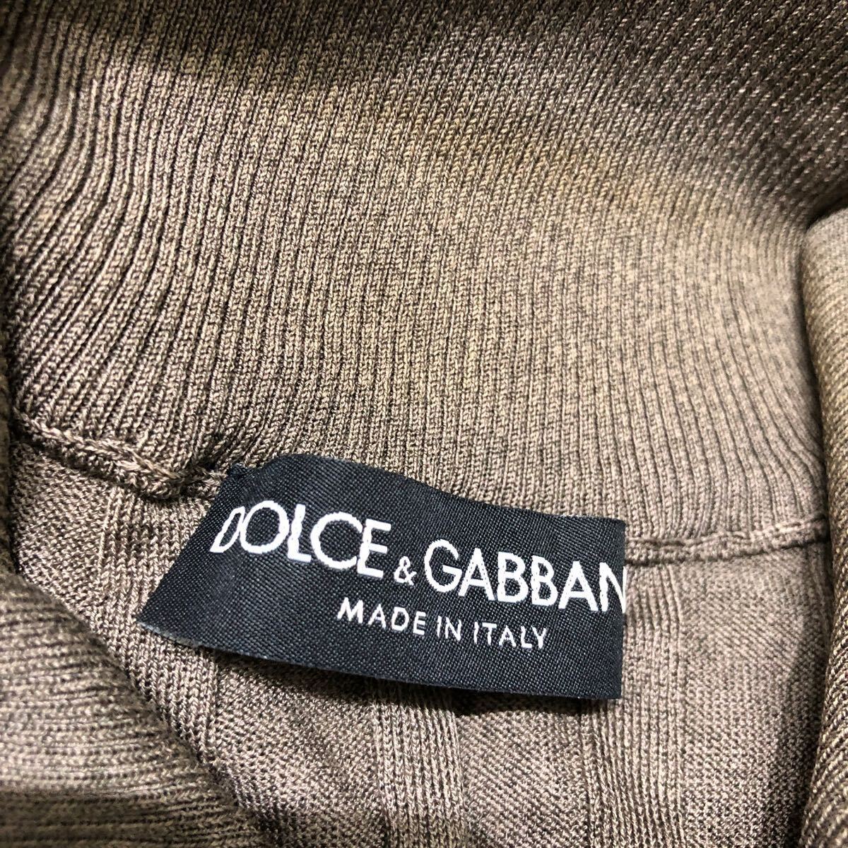日本代購代標第一品牌【樂淘letao】－231 正規品 DOLCE&GABBANA ドルチェアンドガッバーナ 長袖 リブニット ストレッチ トップス カーキ 襟立ヘンリーネック イタリア製