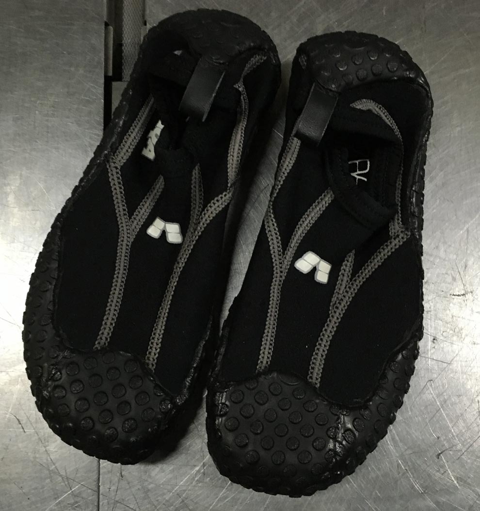 Yahoo!オークション - AQA マリンシューズ 24cm ブラック 北海道 札幌