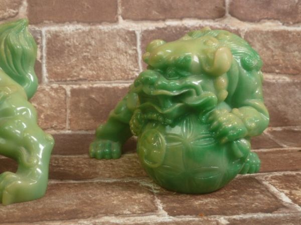 Yahoo!オークション - T231【 緑斑石製狛犬像 】 こまいぬ /縁起物 /石...