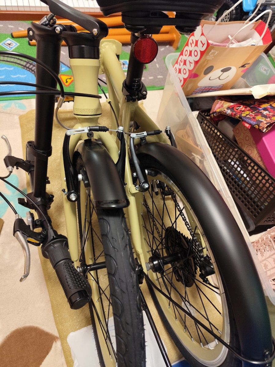 数キロ使用のみ】2025年1月デポ購入 TIGORA折りたたみ自転車 数キロ使用のみ】2025年1月デポ購入 TIGORA折りたたみ自転車