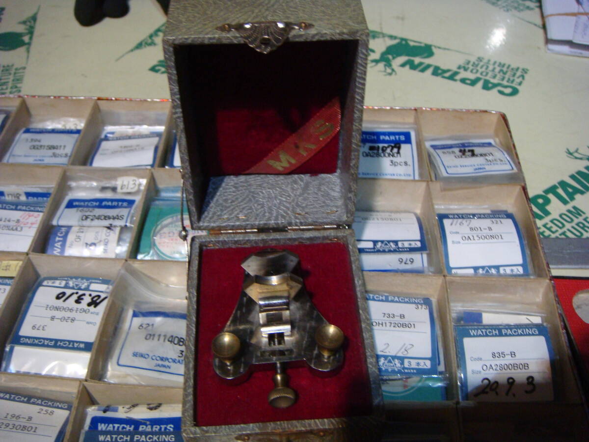 Yahoo!オークション - B489 セイコー純正腕時計ウラブタパッキン大量・...