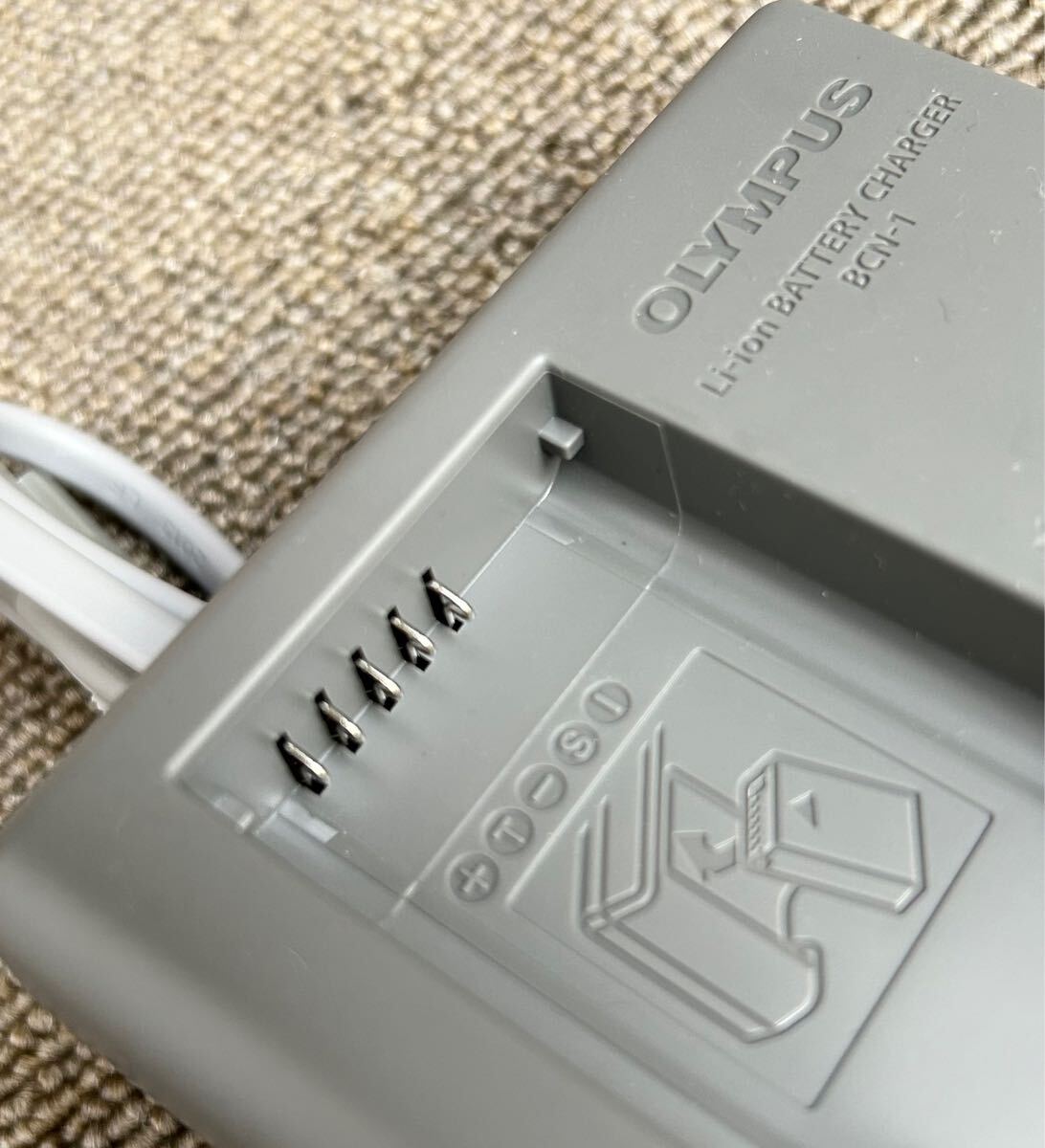 Yahoo!オークション - [ OLYMPUS BCN-1 ]オリンパス純正 バッテリー...