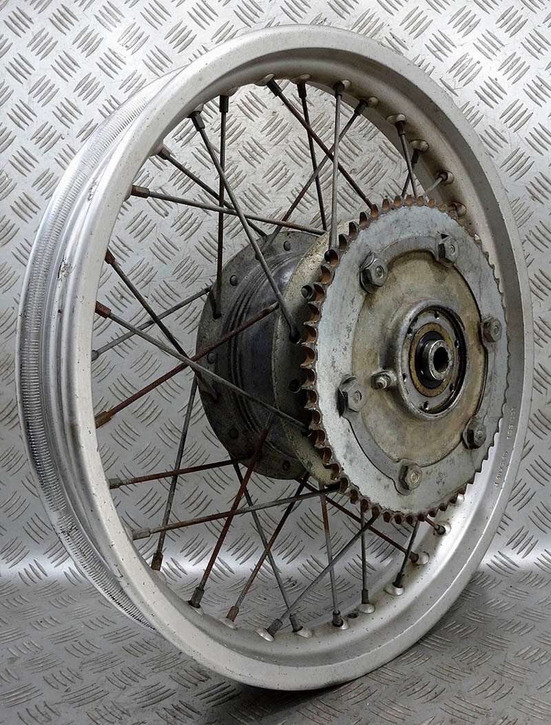 Yahoo!オークション - SR400 1JR 純正リアホイール f72-04s14 J18×2.1...