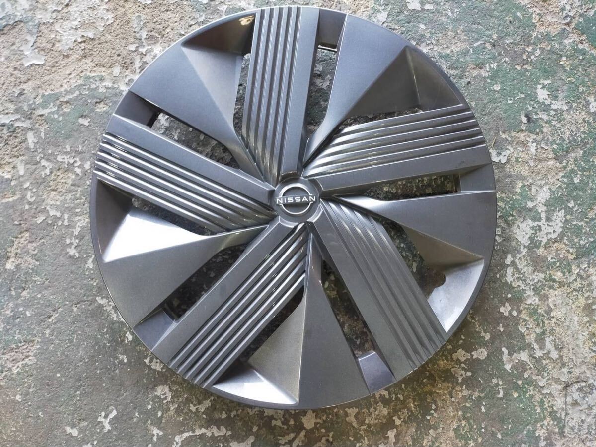 Yahoo!オークション - ホイールキャップ ノート E13 16インチ 1枚 ①