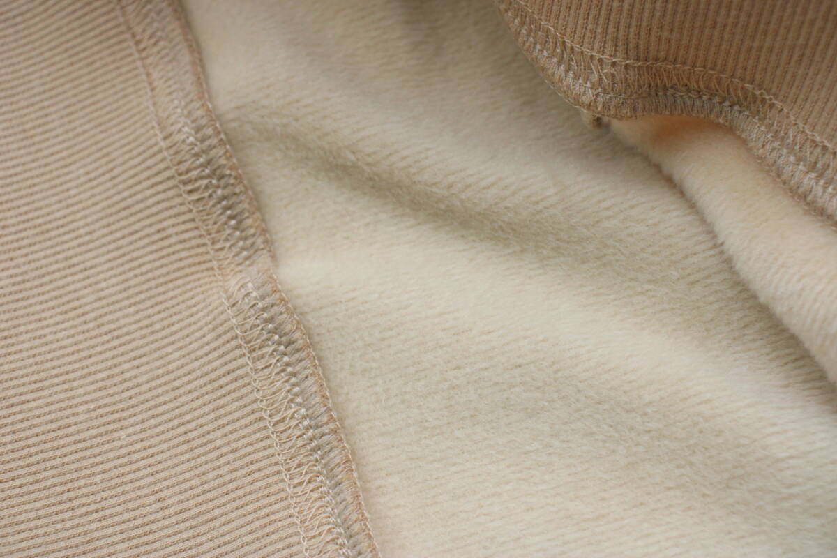 Yahoo!オークション - 1-1848 新品 裏起毛タートルネックトレーナー