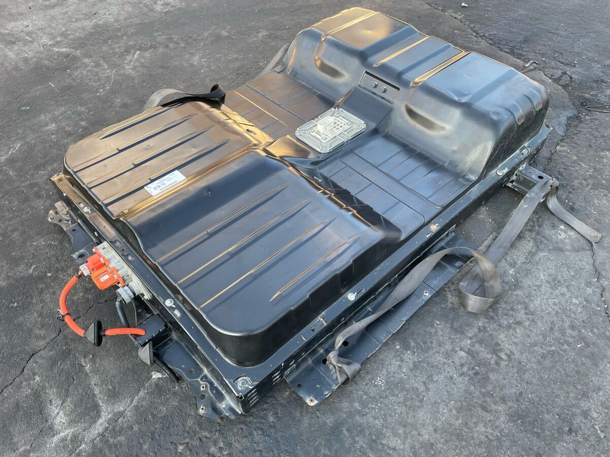 Yahoo!オークション - 日産 リーフ 2019年12月 ZE1 e+ G 純正 EV バッ...